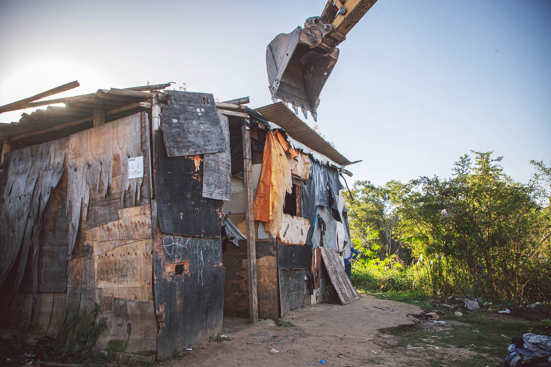 Demolição de primeiro barraco dá início ao projeto Favela 3D - Notícias ...